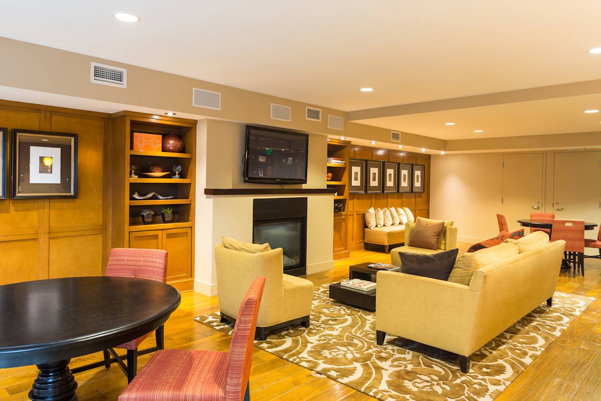 Luxury Apartments in Irvine, CA | Photos & Gallery