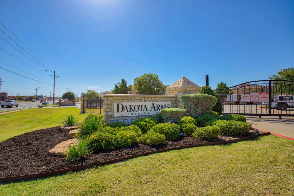 Photos and Video of Dakota Arms Apartments in Lubbock, TX