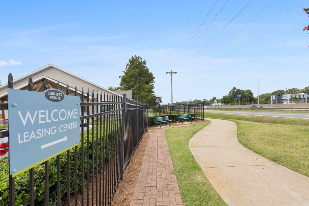 Gallery | Pet-Friendly Apartments Near UNC Charlotte