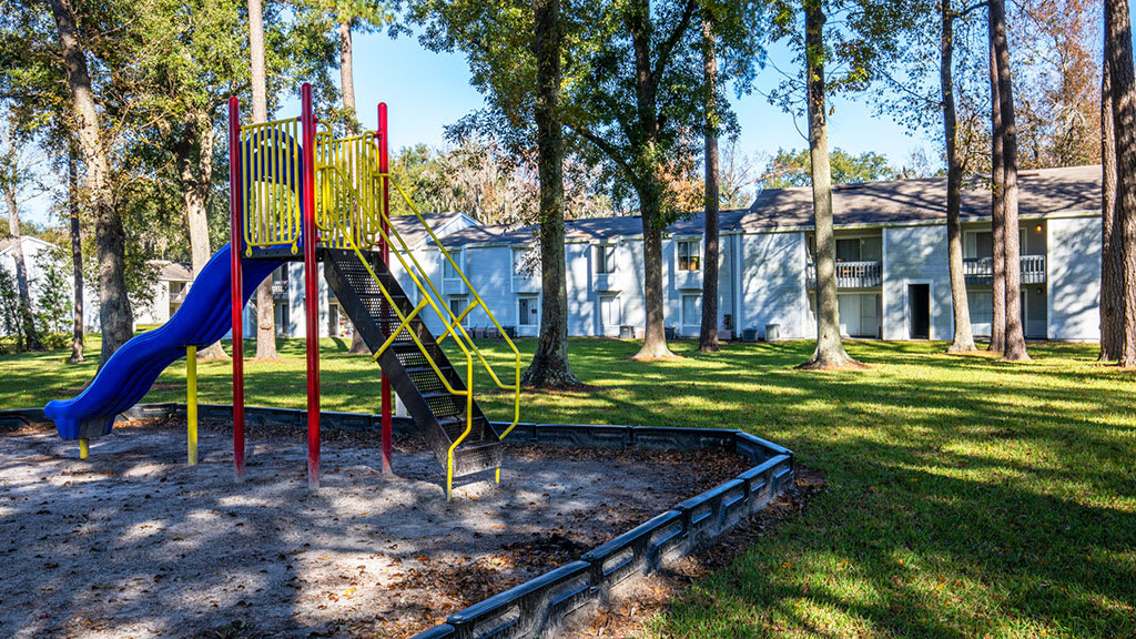 Gallery of The Element at River Pointe | Jacksonville Apartment Photos