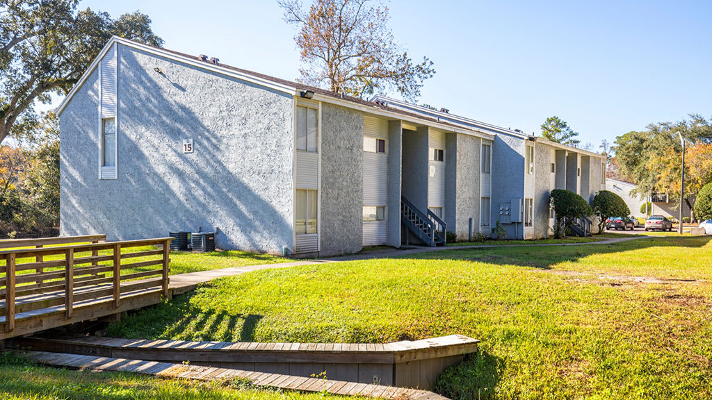 Gallery of The Element at River Pointe | Jacksonville Apartment Photos