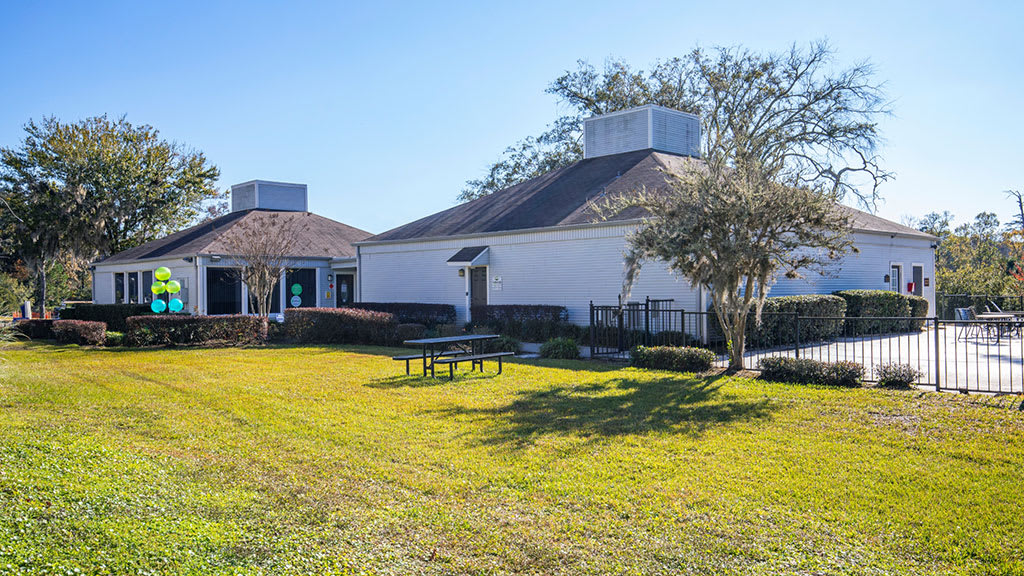 Gallery of The Element at River Pointe | Jacksonville Apartment Photos