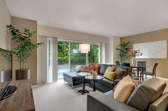 Photos and Video of Compass Apartments in Edmonds, WA