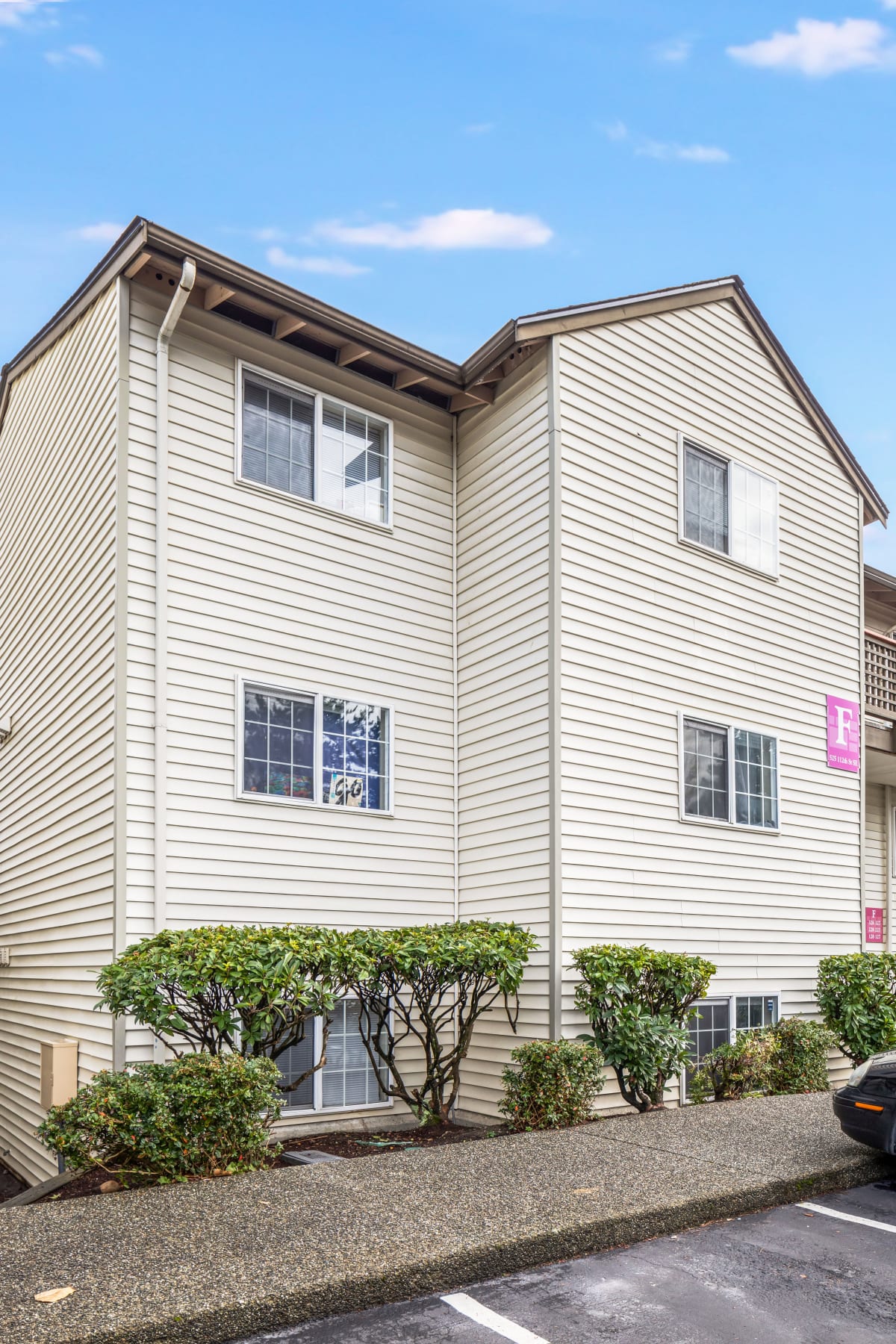 Photos and Video of Woodbrook in Everett, WA