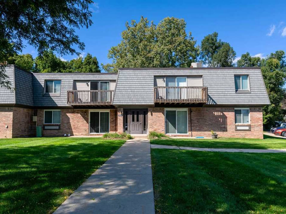 Photo Gallery | Hamilton Trace | Apartments in Okemos, MI