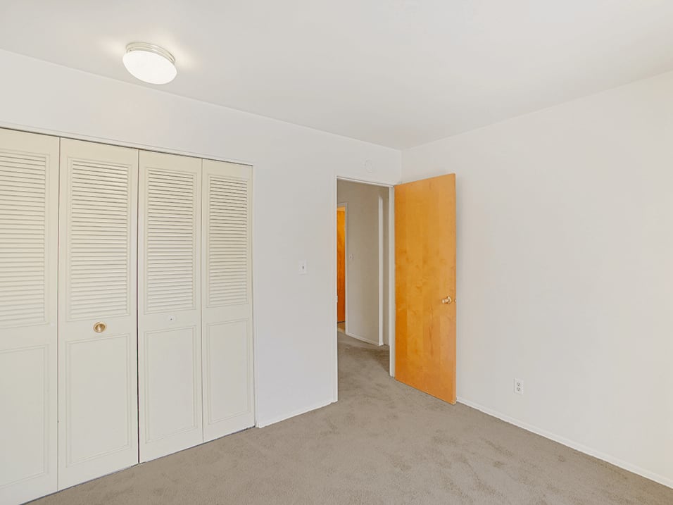 Photos and Video of Hidden Tree Apartments in Lansing, MI