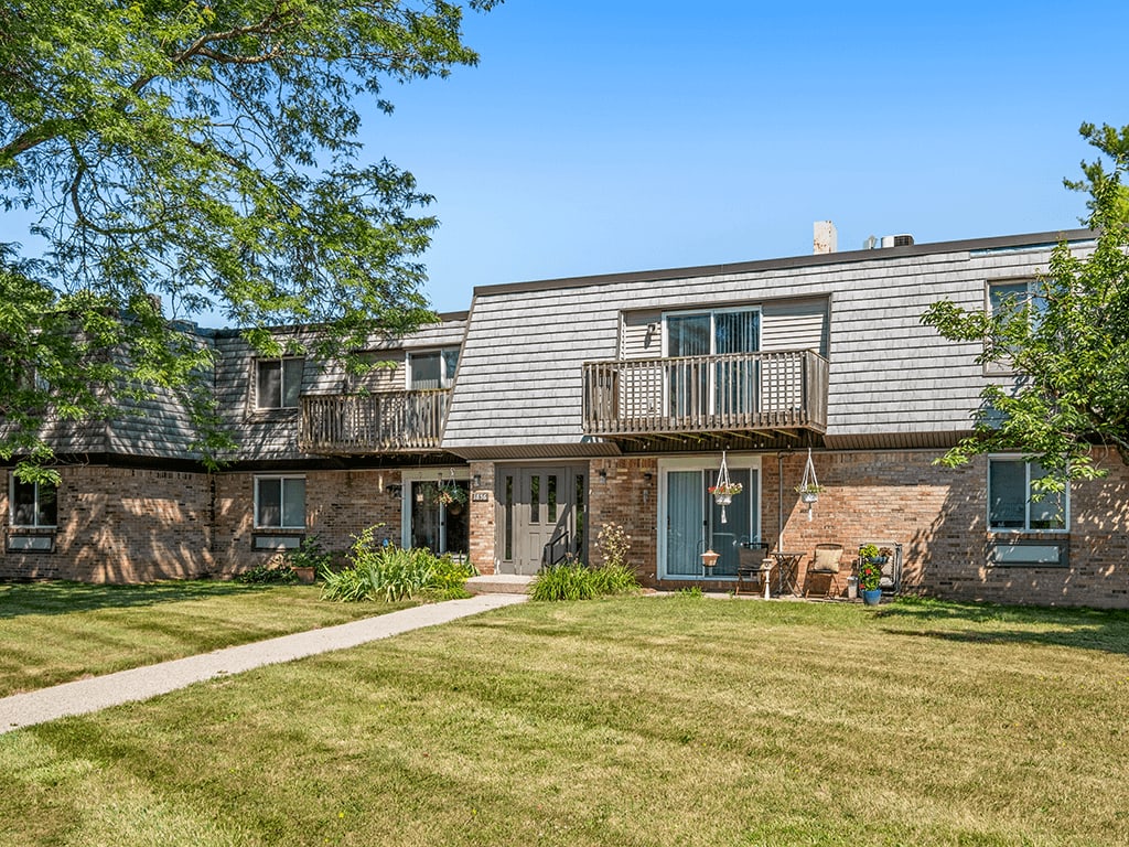 Photo Gallery | Hamilton Trace | Apartments in Okemos, MI