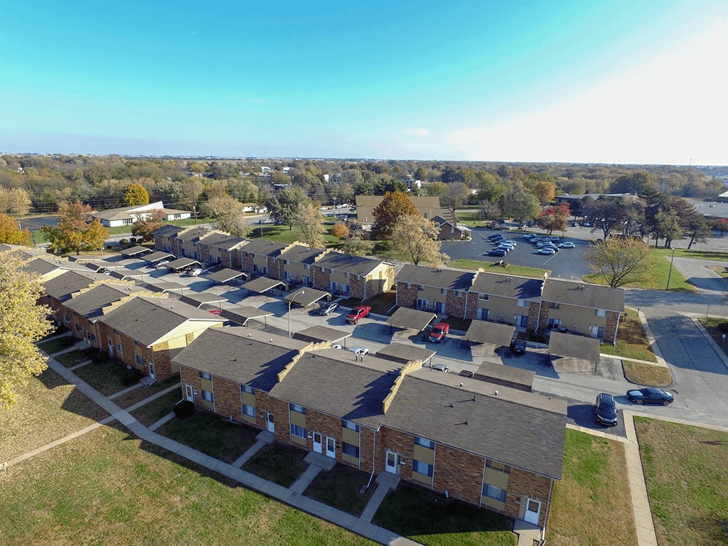 Photos and Video of The Quarry Apartments in Decatur, IL