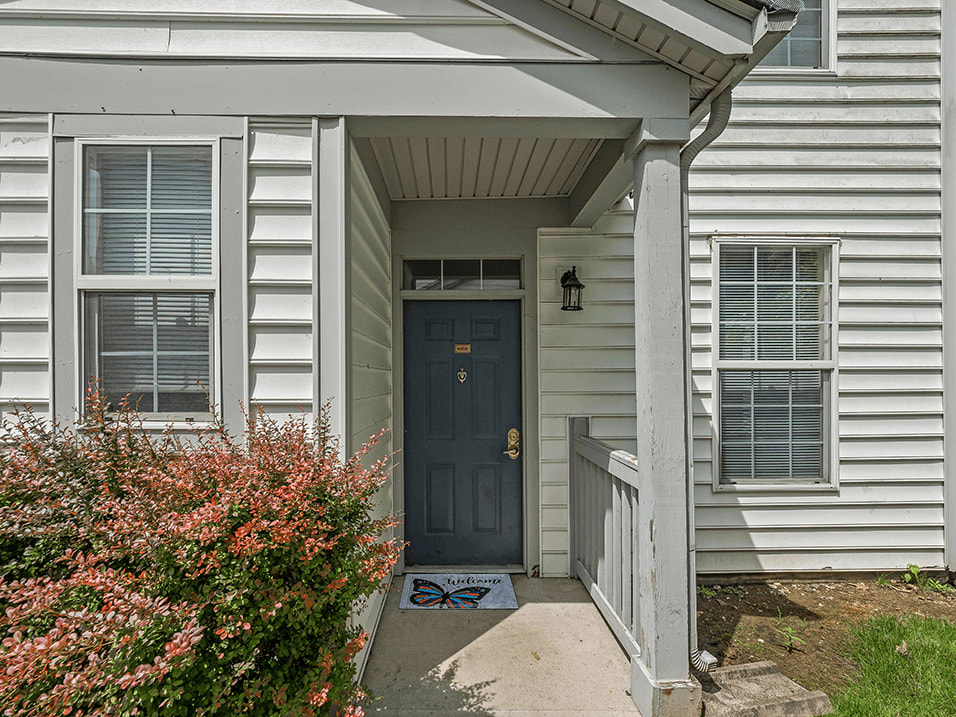 Photo Gallery | Creekside At Taylor Square | Reynoldsburg, OH