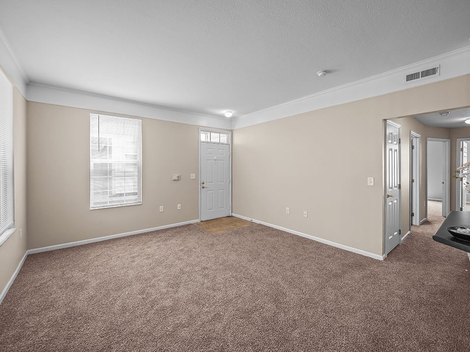 Photo Gallery | Creekside At Taylor Square | Reynoldsburg, OH