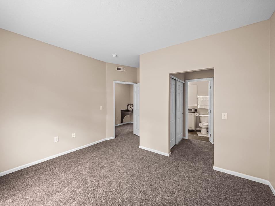 Photo Gallery | Creekside At Taylor Square | Reynoldsburg, OH