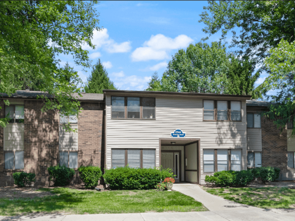 Photo and Video Gallery | Valley Stream Apartments | Maumee, OH