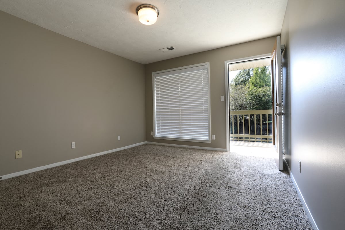 Photos and Video | Woods of Post House | Apartments in Jackson, TN