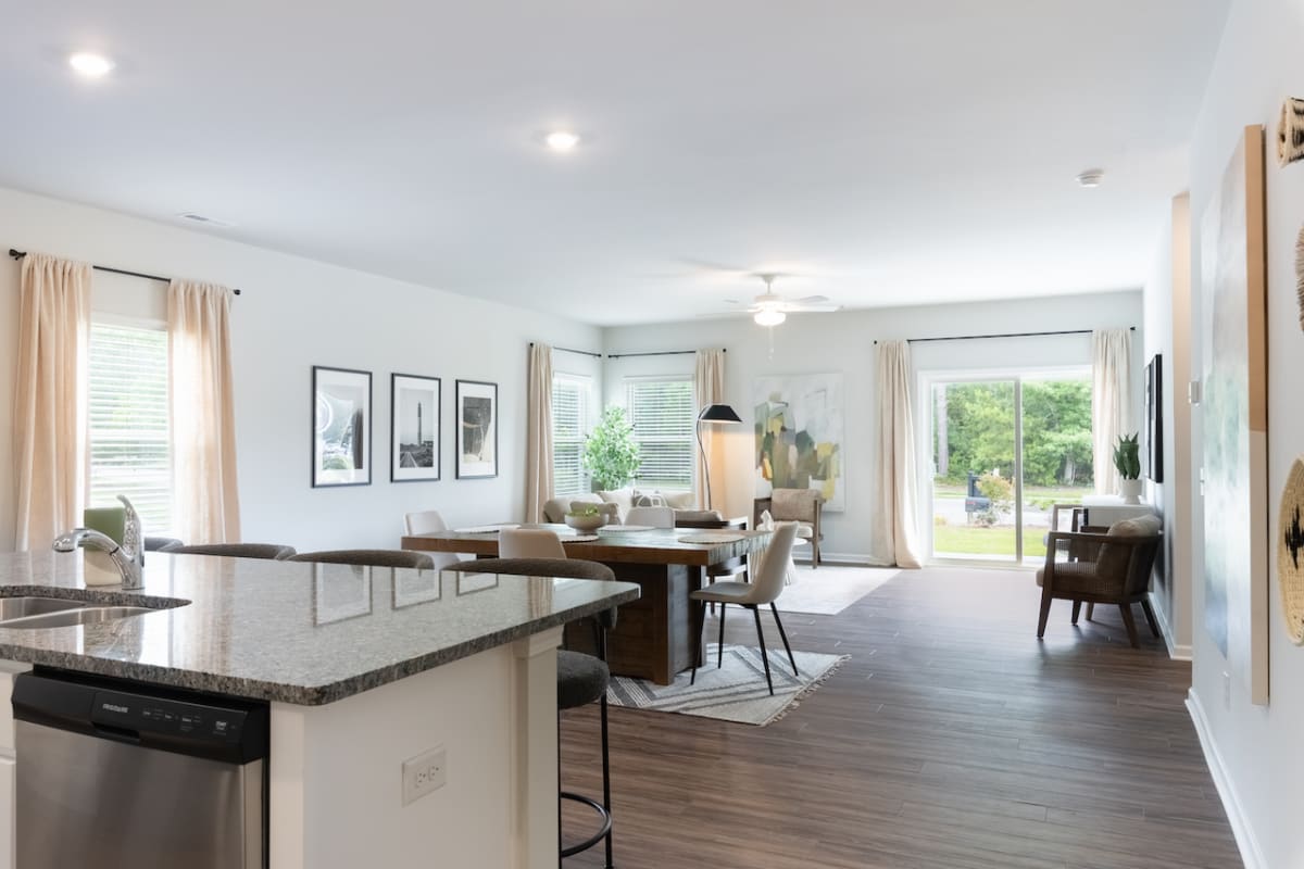 Photos and Video of Carolina Crossing in Bolivia, NC