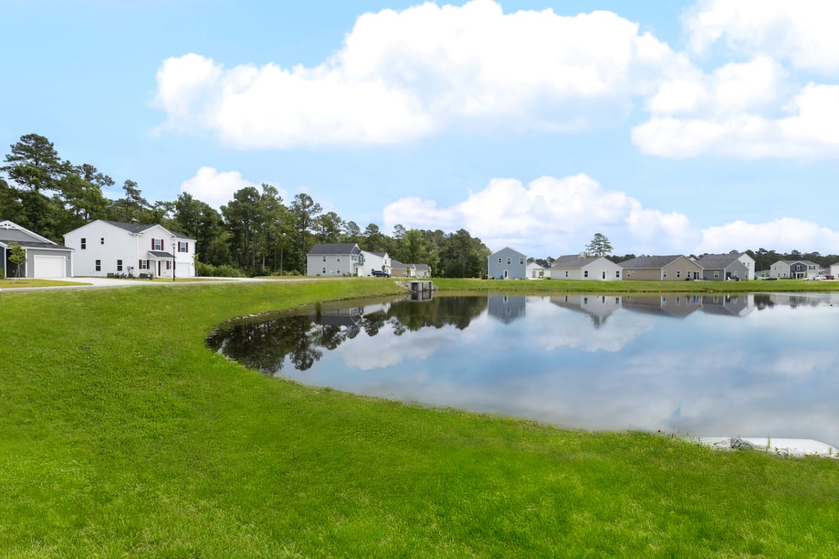 Photos and Video of Carolina Crossing in Bolivia, NC