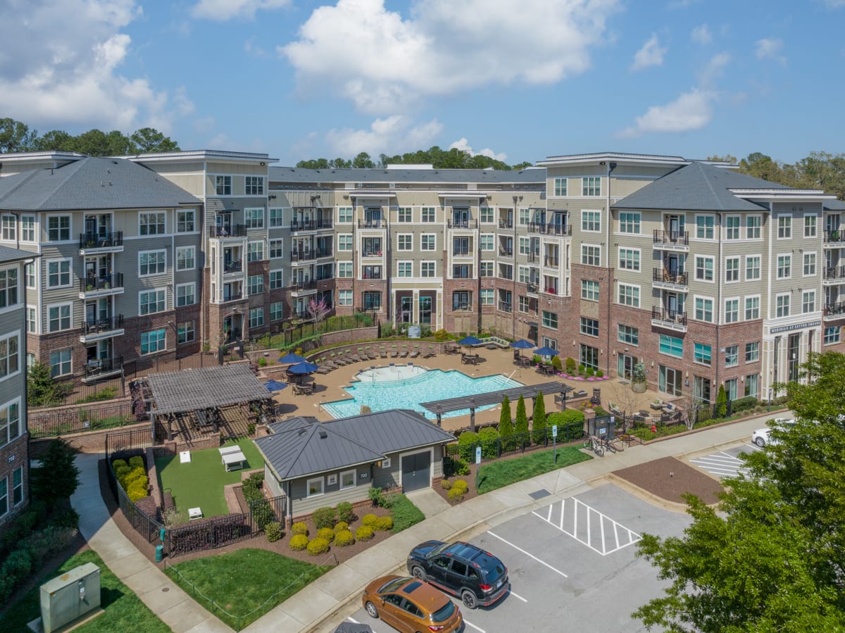 Gallery | Raleigh Luxury Apartments | Sutton Square