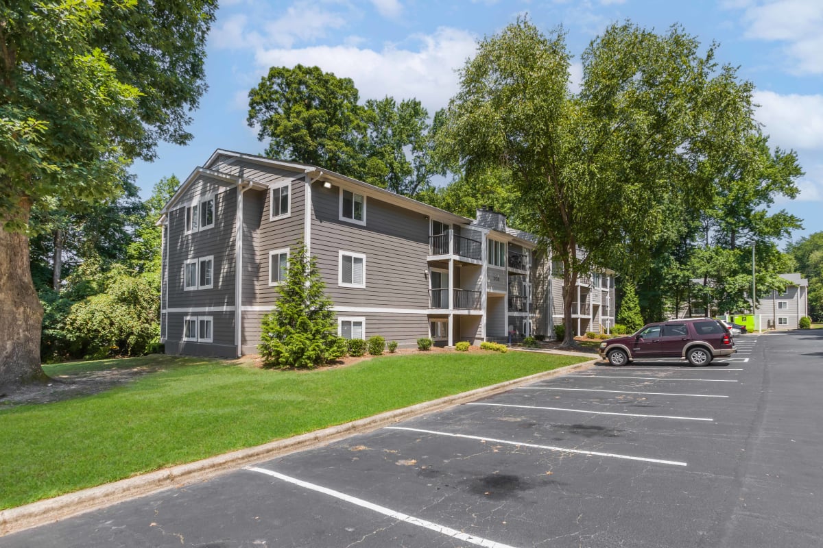 Photos and Video of Summit Village Apartments in Greensboro, NC