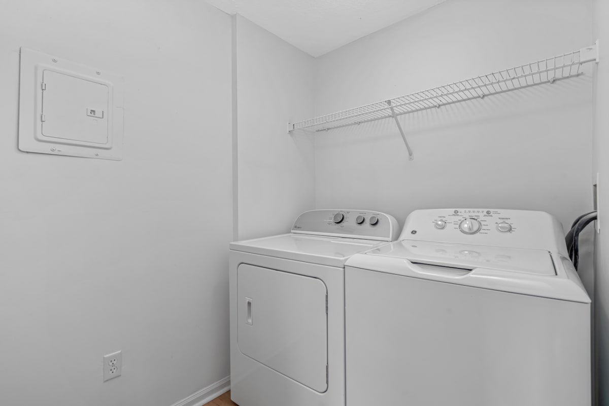 Photos and Video of The Commons in Orlando, FL