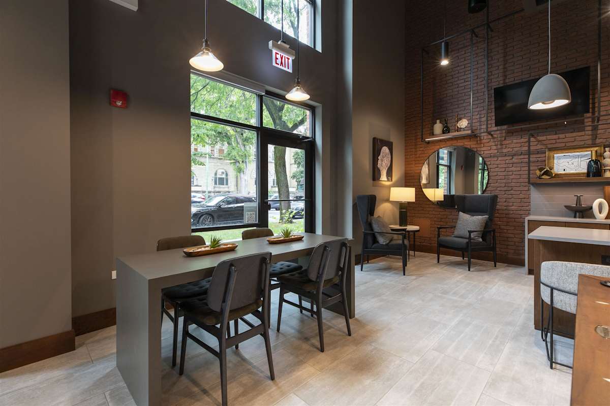 Photos and Video of The Raven Residences in Chicago, IL