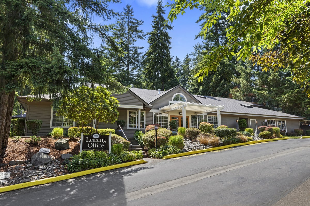 Photos and Video of Encore Apartment Homes in Federal Way, WA