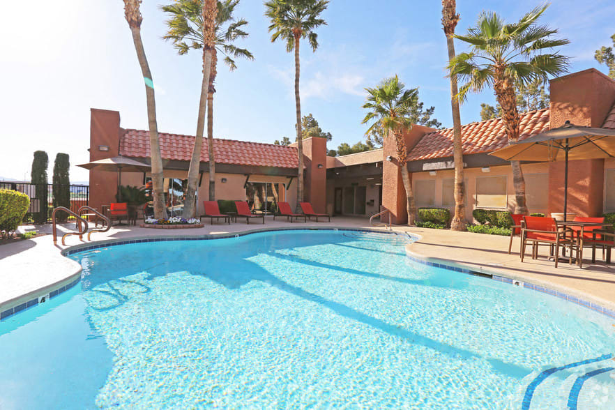 Photos and Video of Sunset Pointe Apartments in Las Vegas, NV