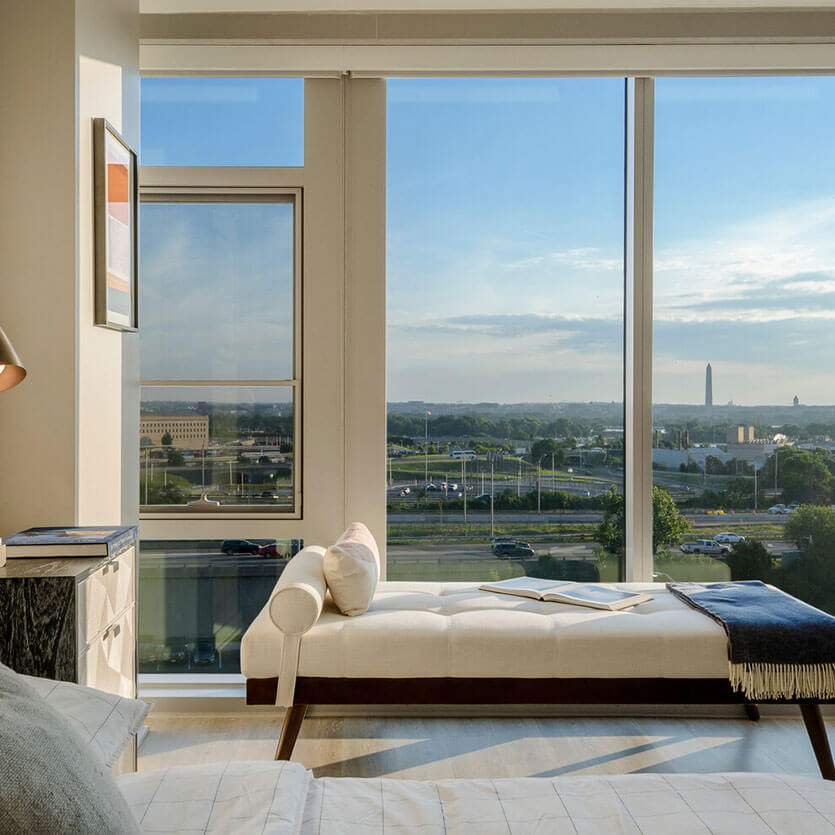 Apartments for Rent in Crystal City, VA | Altaire