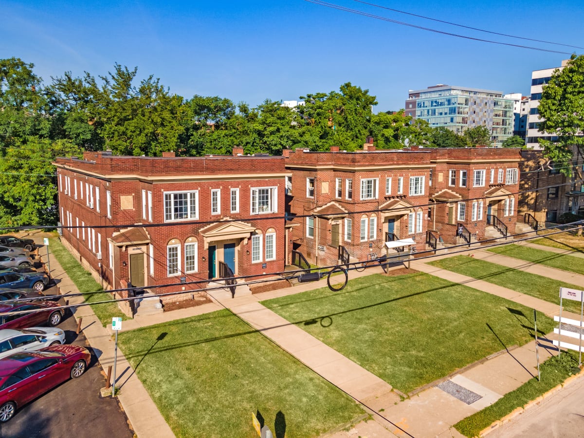 University of Pittsburgh Off-Campus Housing | University Commons