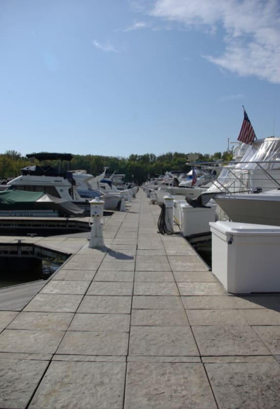Photos and Video of Four Seasons Marina | Cincinnati Marina