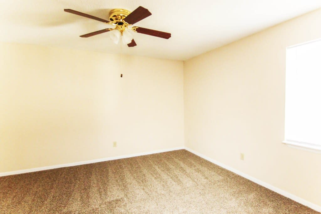 Photos and Video of Lakewood Lodge in Hanahan, SC