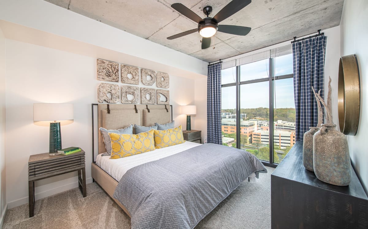 Apartments for Rent in Downtown Greenville | Deca Apartments