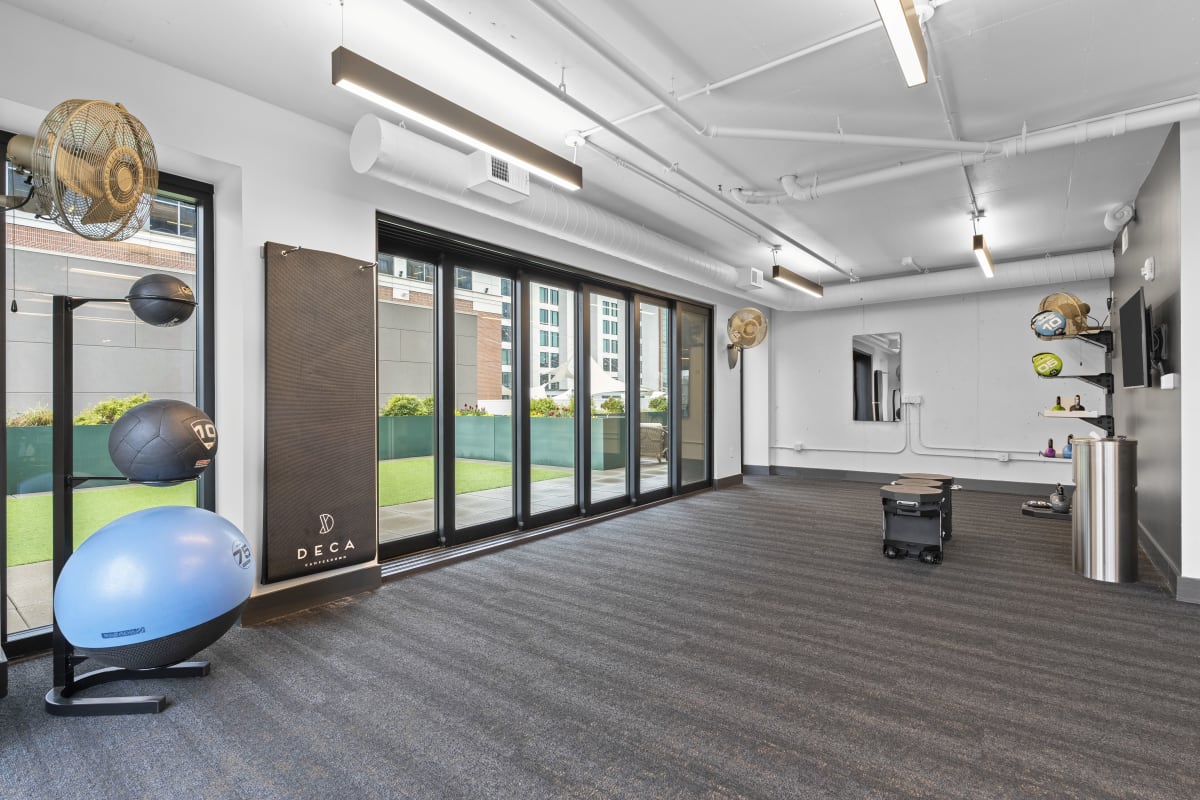 Apartments for Rent in Downtown Greenville | Deca Apartments