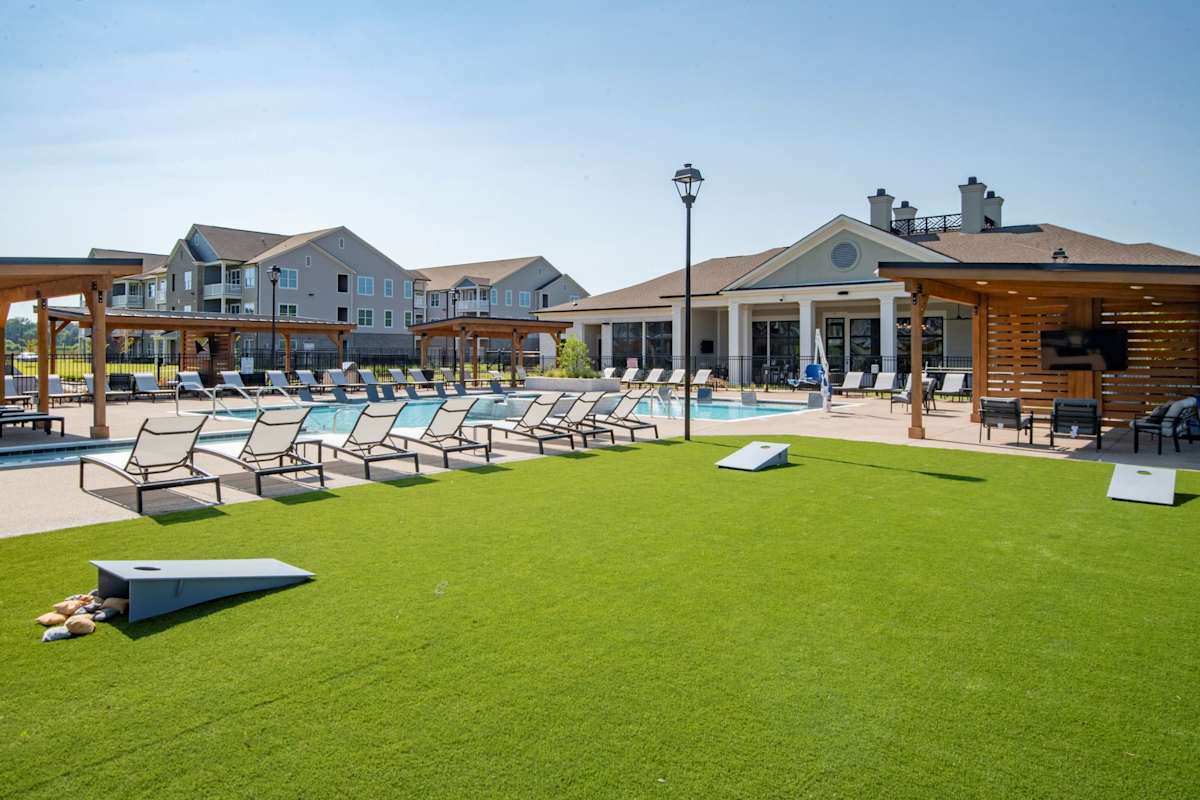 Luxury Apartments for Rent in Cordova, TN | Grays Creek