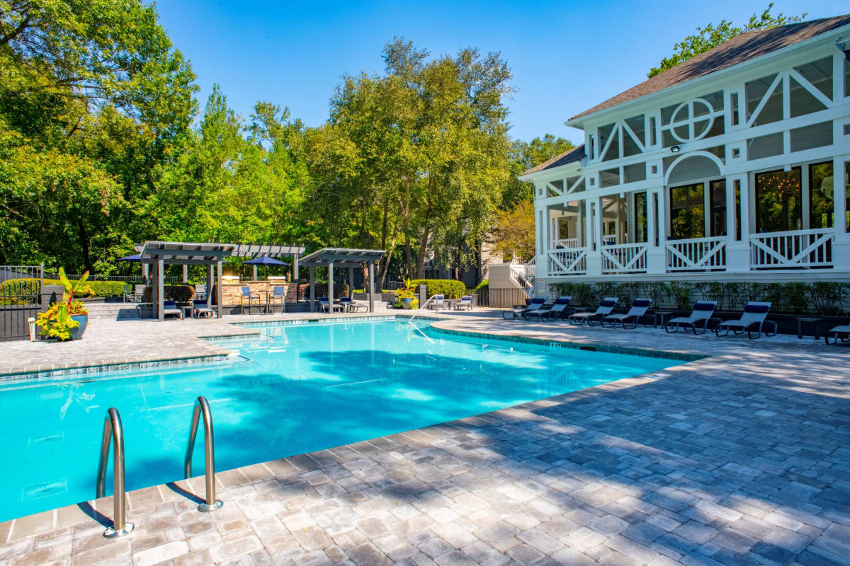 Apartments for Rent in Norcross | Grove Point