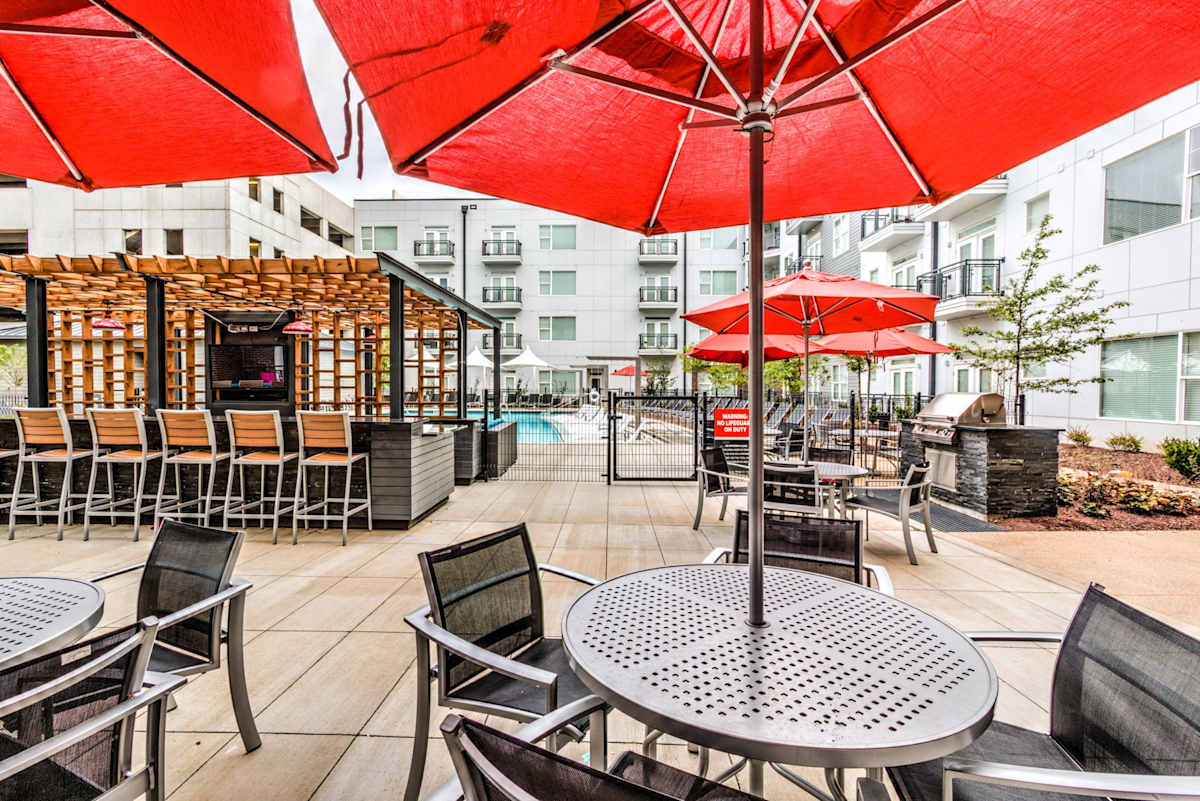 Apartments For Rent in Memphis | Highland Row
