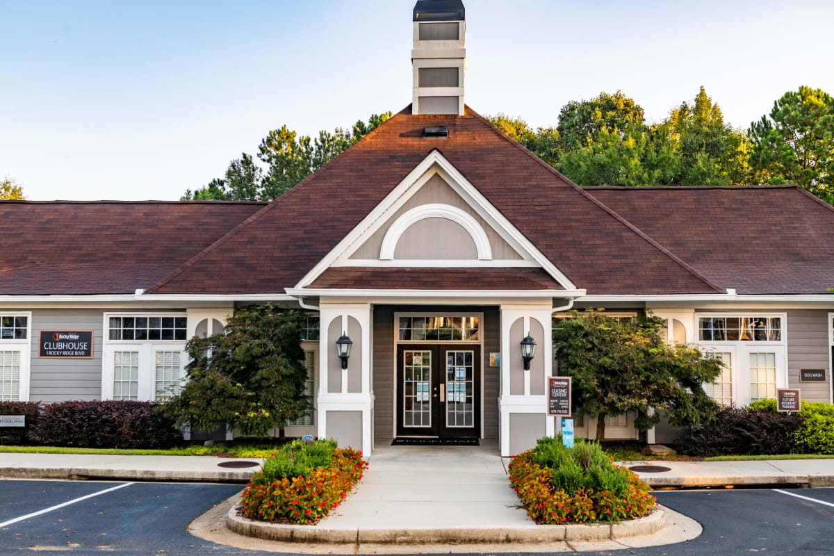 Apartments for Rent in Douglasville, GA | One Rocky Ridge