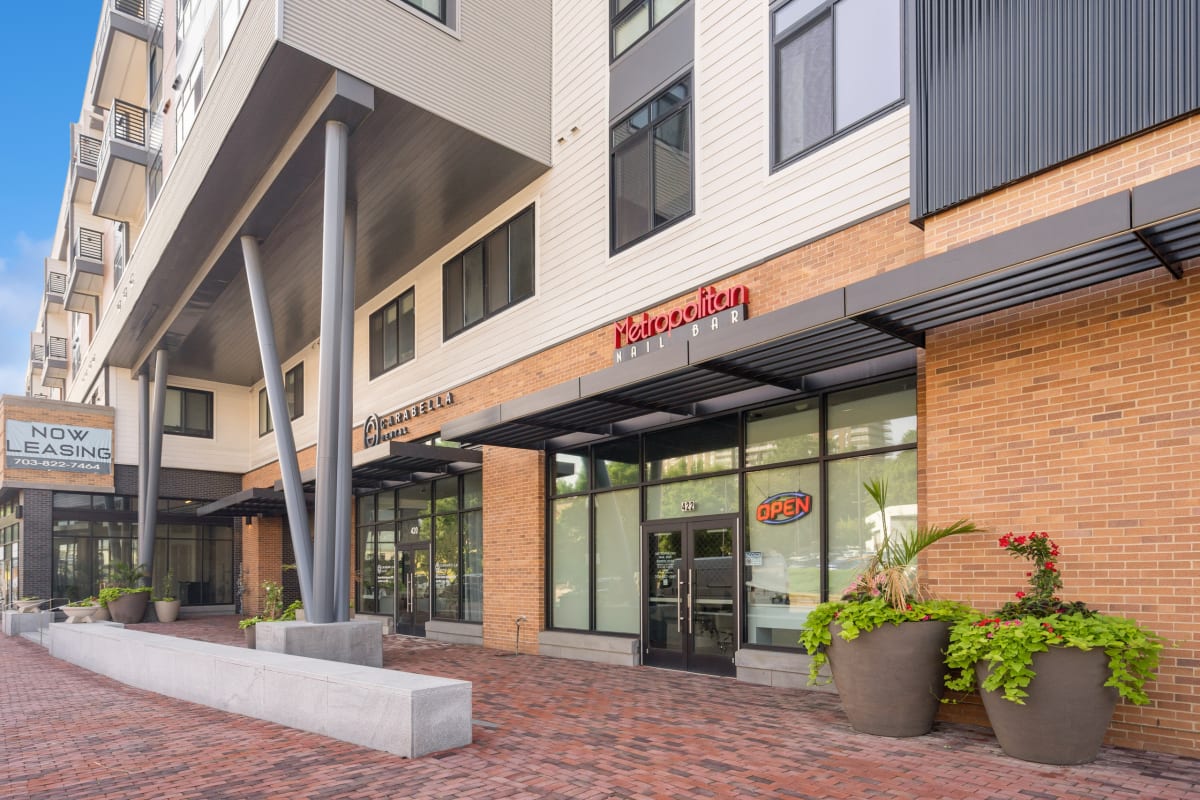 Photos and Video of Cameron Square in Alexandria, VA