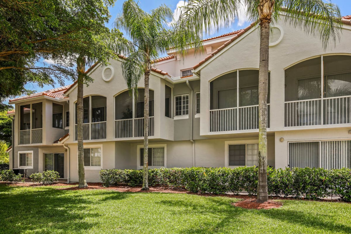 Photos and Video of Polo Lakes in Wellington, FL