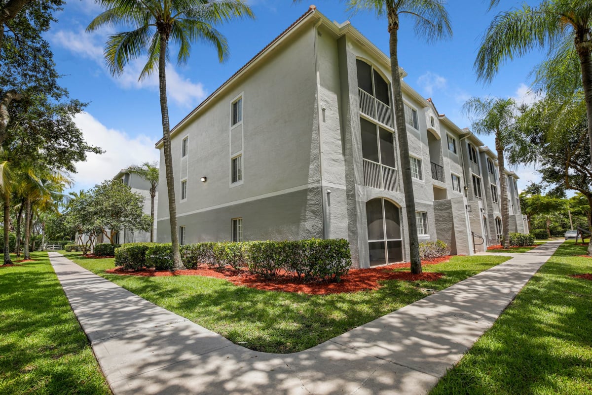 Photos and Video of Polo Lakes in Wellington, FL