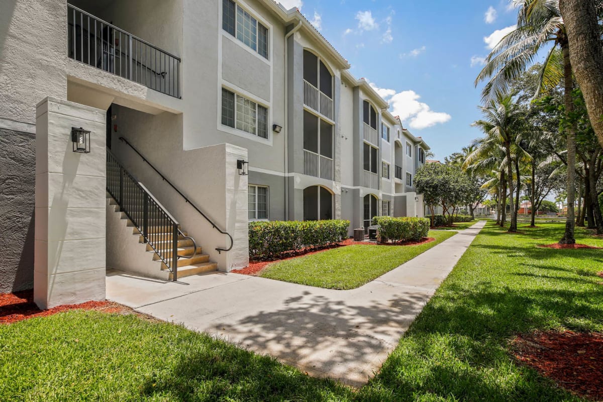 Photos and Video of Polo Lakes in Wellington, FL