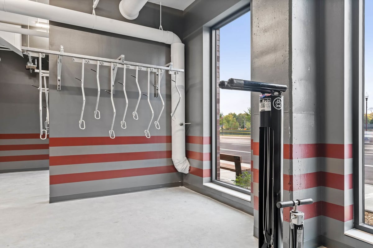 Hopkins, MN Luxury Apartments for Rent | Photo Gallery