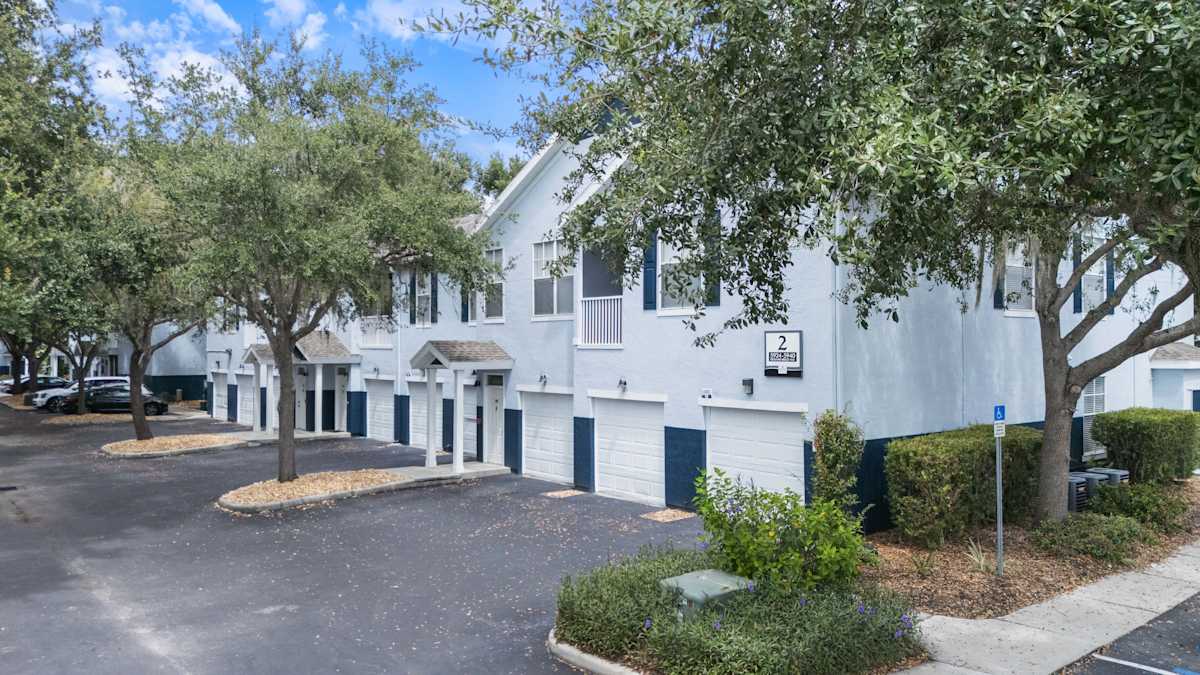 Apartments for Rent in Riverview, FL | Rivertree Apartments