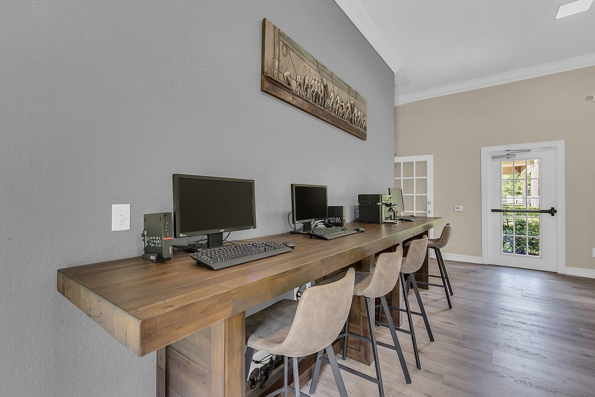 Photos | Stuart Pointe Apartments | Concord Rents | Concord Management ...