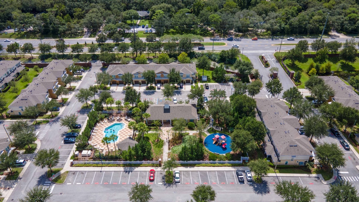 Photos and Video | Covington Club | Concord Rents | Concord Management ...