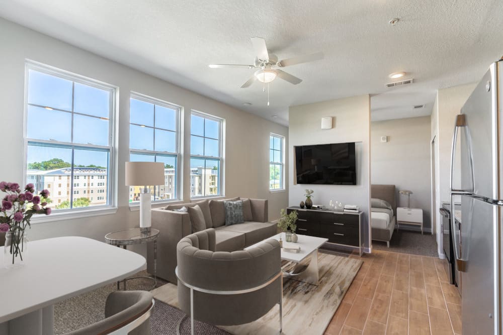 Photos and Video of Deland Commons in Deland, FL