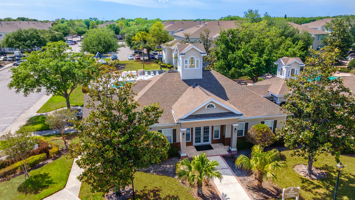 Photos and Video | Hunters Run Apartments | Concord Rents | Concord ...