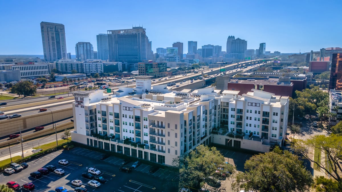 Property details for Lexington Court Apartments from Concord Management