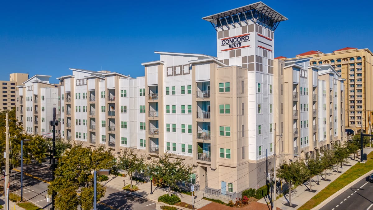 Property details for Lexington Court Apartments from Concord Management