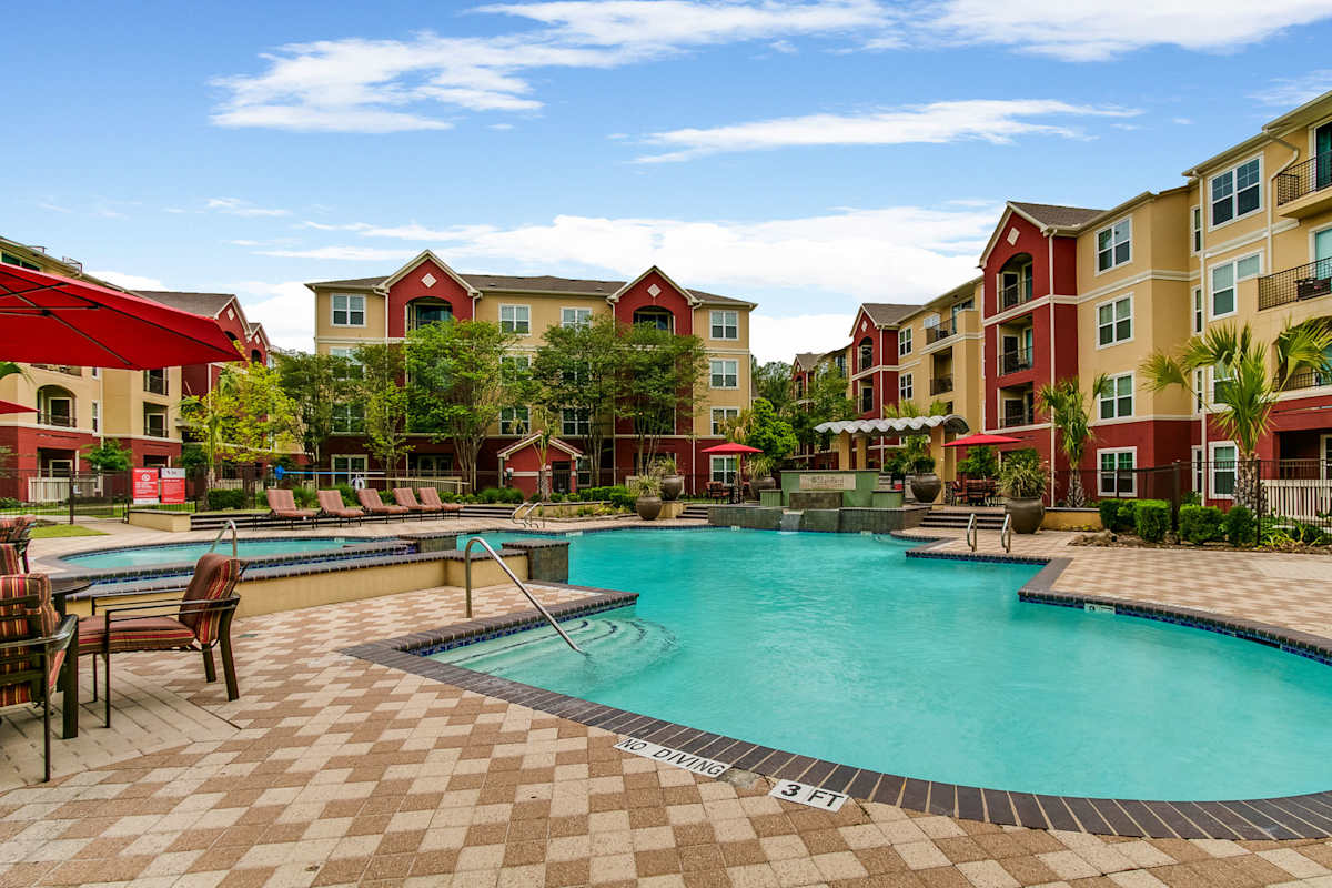 Apartments for Rent in Houston, TX | The Viv on West Dallas