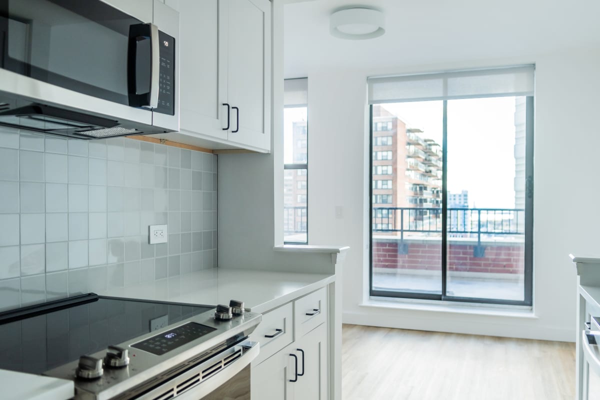 Photos and Video of Grove Pointe Rentals in Jersey City, NJ