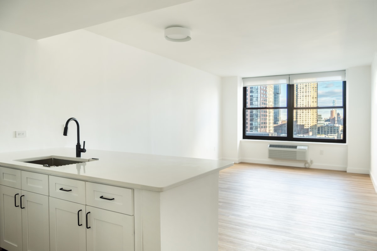 Photos and Video of Grove Pointe Rentals in Jersey City, NJ